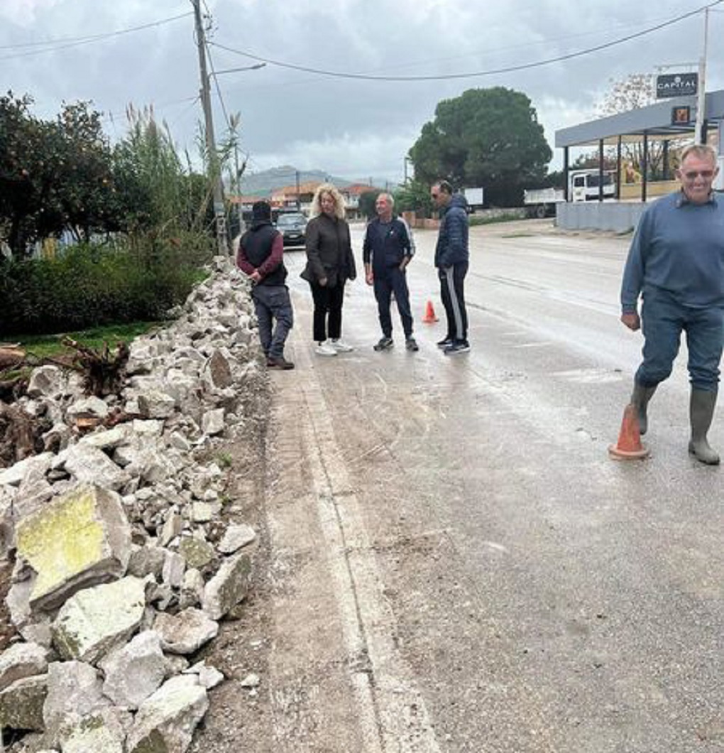 Πεζοδρόμιο από την Αντιπεριφέρεια στην περιοχή του Κατασταρίου που ...