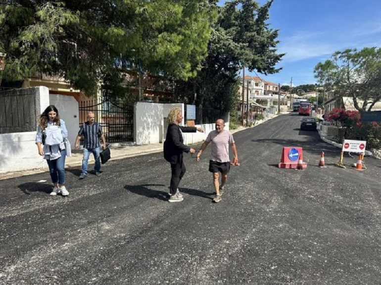 Έργα οδοποιΐας από την Περιφερειακή Ενότητα - Ερμής