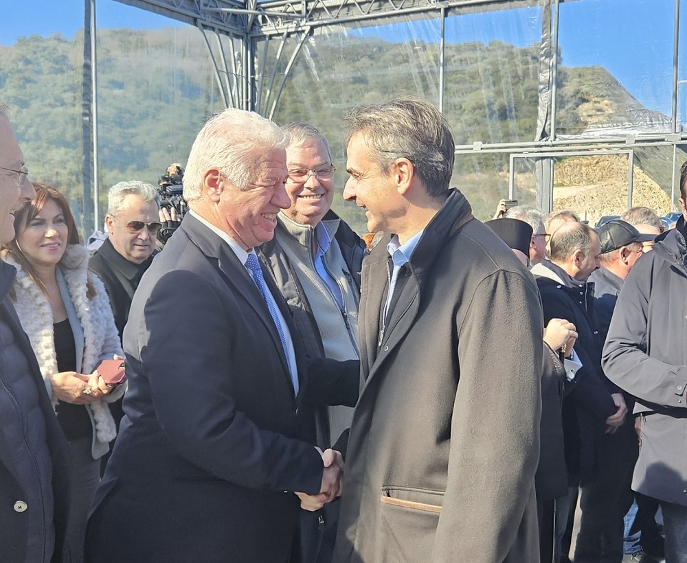 Στα εγκαίνια της Αμβρακίας οδού ο Περιφερειάρχης Ιονίων Γ. Τρεπεκλής ...